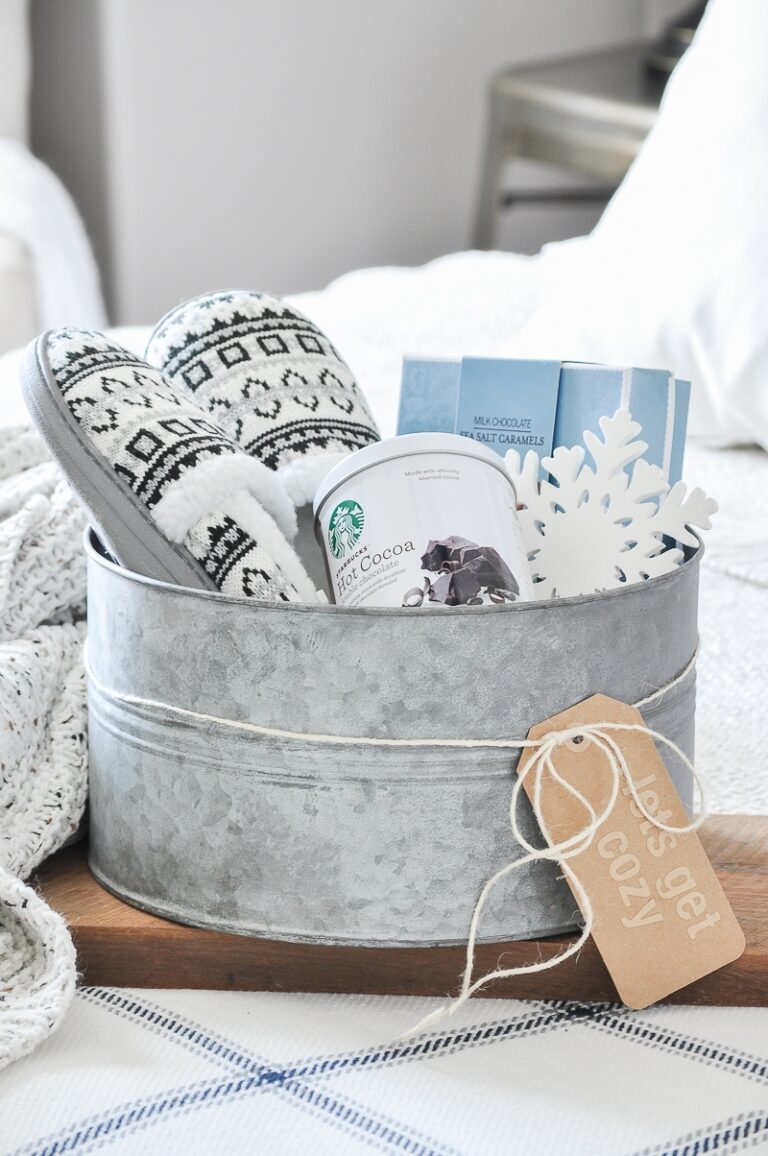 Farmhouse Style Gift Baskets | Little Glass Jar