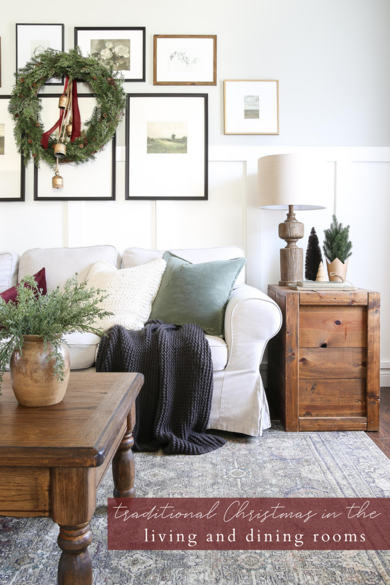 A Traditional Christmas in the Living and Dining Rooms | Little Glass Jar